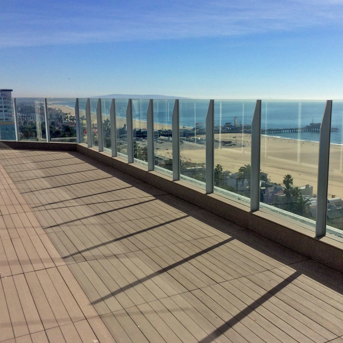 Topless Glass Railing - Railcraft International
